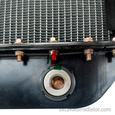 中国 リンゴン933 オイルファイア エンジニアリング機械 ラジエーター エンジン 部品 クーラー アクセサリー 販売のため