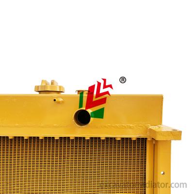 Cina Komatsu D5 Bulldozer Macchine di ingegneria Radiatore Serie di ingegneria di alluminio Accessori in vendita