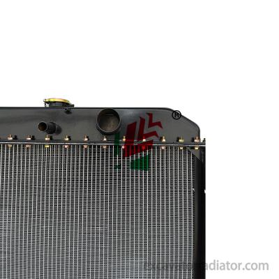 Cina Radiatore per macchinari di ingegneria per Xugong 500F Sistema di raffreddamento in alluminio di alta qualità in vendita