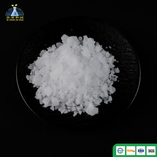 Quality No Corrosion Airport Runway Deicer / Potassium Formate Flakes for sale
