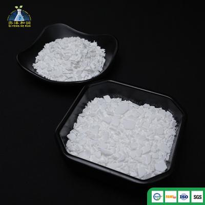 China 74%-77% Purity Dihydrate Calcium Chloride Flakes for Low Freezing Point Snow Melting Agent for sale