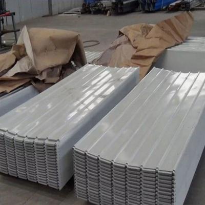 Cina Piastra di acciaio resistente Piastra di acciaio ondulato per copertura di lunghezza 2000-120000 mm o su misura in vendita