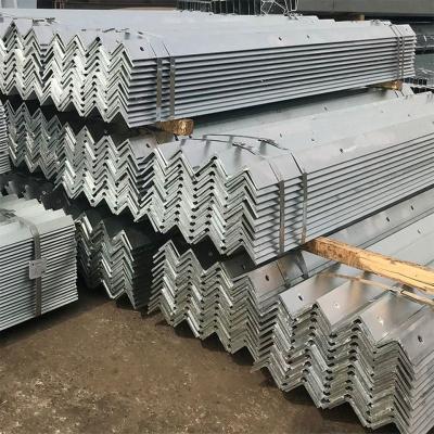 Cina Grado S275jr 2 pollici di acciaio ad angolo in ferro galvanizzato a forma di L 250x250 di acciaio leggero in vendita