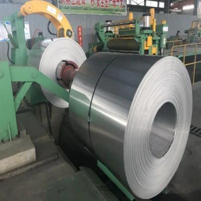 Cina Decorazioni bobina di alluminio in argento 1.5 mm 2.0 mm 1.0 mm 1.2 mm Spessore 1200 mm Larghezza in vendita