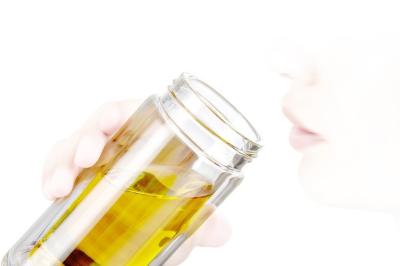 Cina Prodotto ODM Filato per bottiglie di tè a doppio vetro Resistente al calore 238ml in vendita