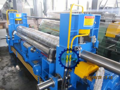 Cina Laminatoi professionali del piatto d'acciaio/piegatrice universale del metallo rullo superiore idraulico in vendita