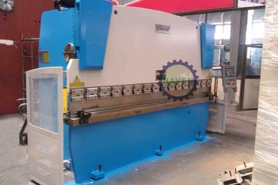 China Universele Aangepaste de Plaat Hydraulische Buigende Machine van het Controlemetaal Te koop