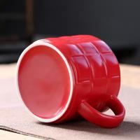 China Custom Logo 3D Embossed Ceramic Coffee Mugs 430ml Vintage Copper Design for sale