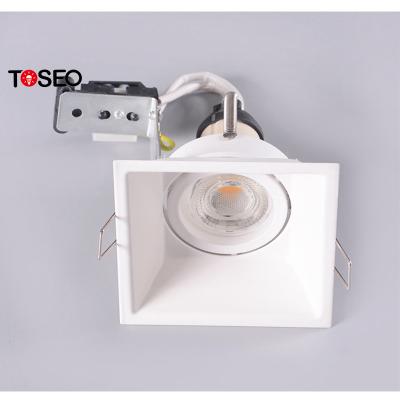 Cina Il nero GU5.3 ha messo la tazza profonda Downlights anabbagliante 35W Front Replace Bulb in vendita