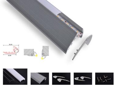 China De tredeverlichting leidde Aluminiumprofiel 6063 T5 In een nis gezette Opalen Dekking 2m 3m Lengte Te koop