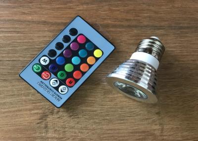 中国 リモート・コントロール16色のショッピング モールRGB 3のワットLEDの点の球根24のキー 販売のため