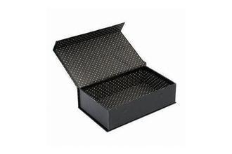 China gift box with magnet closure for sale