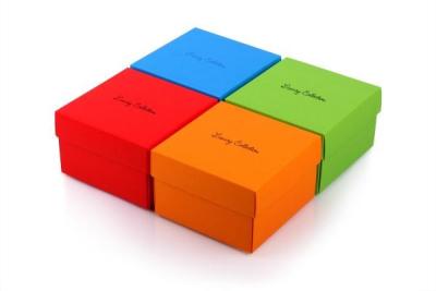 China paper gift box packaging for sale