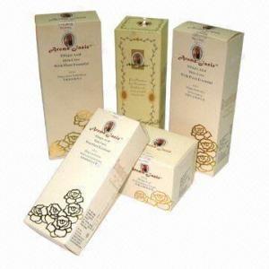 China cosmetics set packaging paper box for sale