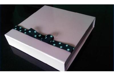 China white cardboard paper box for sale