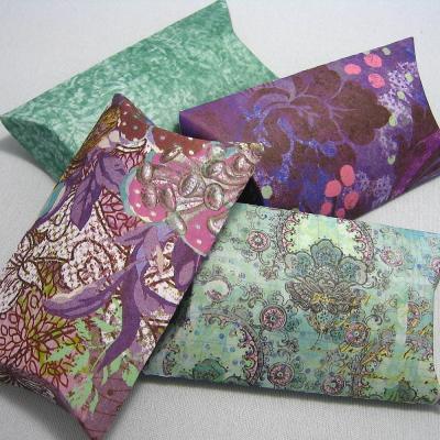 China pillow box packaging for sale