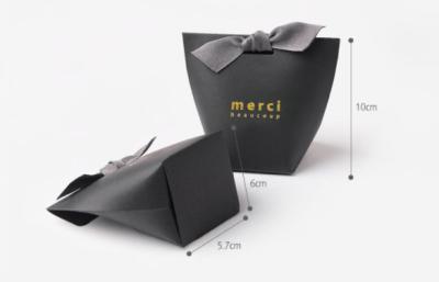 China custom made white paper pillow box black matte pillow box printed logo for sale