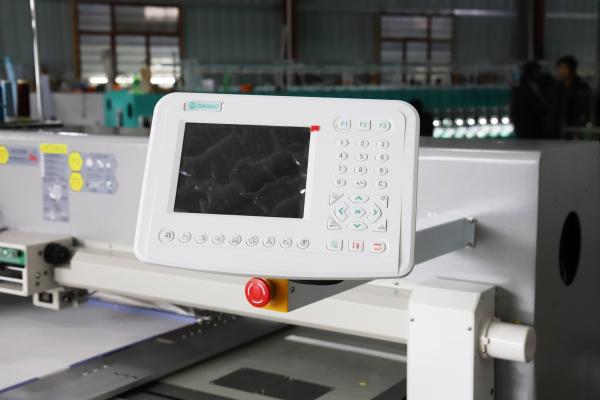 Quality Sequin Computer Embroidery Machine 15 Head 9 Needles Embroidery Machine for sale