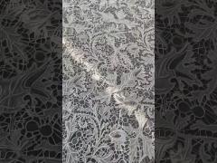 Pronto para cordar palavras por máquina de bordado