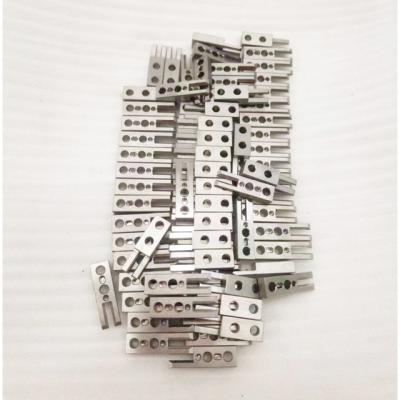 China Mecanizado CNC de alta precisión para piezas medianas con tolerancia de 0,01-0,005 mm y material de polipropileno duradero for sale
