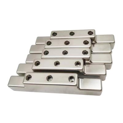 China Verken CNC-bewerkingsfreesdiensten op de bewerkingsmarkt voor precisiebewerking van acetaal. for sale