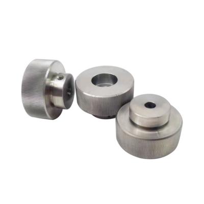 Cina Parti di tornitura CNC personalizzate Parti di lavorazione CNC Parti di escavatore Parti di secchio denti in vendita