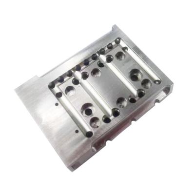 China Bewerkingsservice CNC Aluminium frezen Persoonlijke Par Metalen gelaste onderdelen CNC-bewerking voor metaal 5 as Te koop
