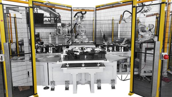 Linha de produção automática da soldadura e do conjunto do robô para a guarnição plástica automotivo