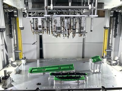 China 220V Hot Riveting Welding Equipment For Plastic Parts At Vehicle Air Outlet for sale