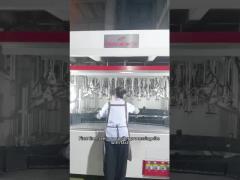 “Es increíble“, dijo el soldador. “La máquina de soldadura de plástico por ultrasonidos es realmente impresionante“.