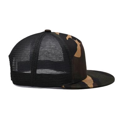 China Polyester Mesh Camo Cotton Fabric Trucker Cap 5 Panel Flat Brim Outdoor Cap Customize Logo for sale
