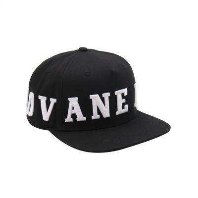 China High Durability Black Flat Visor Snapback Hat With Embroidered Logo for sale
