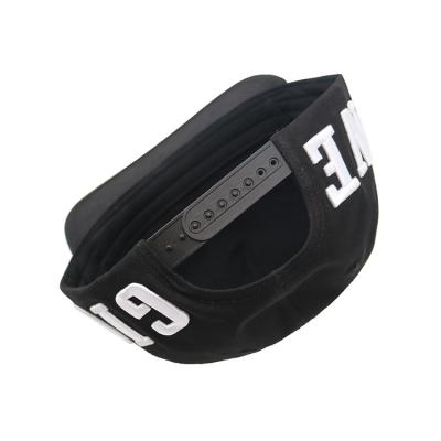 China High Durability Black Flat Visor Snapback Hat With Embroidered Logo for sale