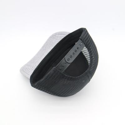 China Plastic Snapback Trucker Cap Pre-curved Visor Richardson Style for sale