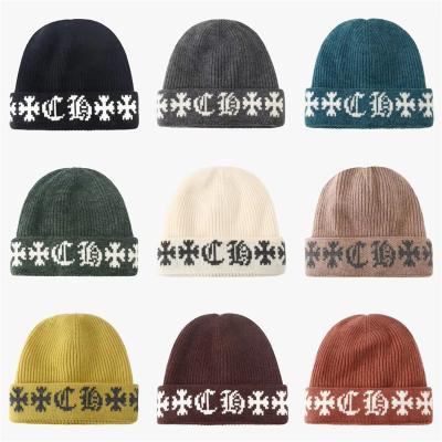 China Unisex Knit Beanie Hats Featuring 20 Years OEM Expertise Soft Warm Stretchable Suitable for Outdoor Activities for sale