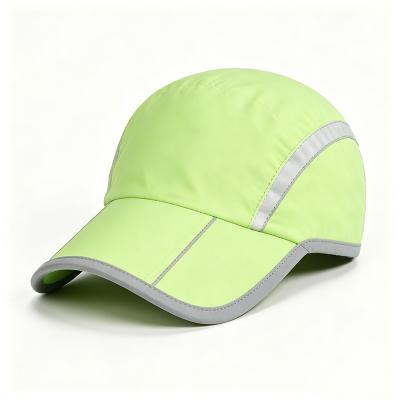 China Low Profile Custom Sport Cap Featuring Contrast Stitching and Unstructured Fit Ideal for Sports Teams Casual Wear for sale