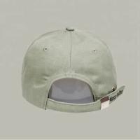 China Custom Made Elegant Embroidered Baseball Caps Sun Protection Acylic / Wool Material for sale