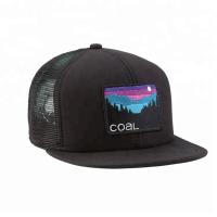 China Custom Embroidered Flat Bill Snapback Hats - Nylon Mesh Trucker Caps 48-60cm with Custom Logo Options for sale