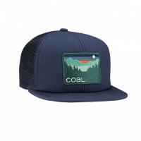 China Custom Embroidered Flat Bill Snapback Hats - Nylon Mesh Trucker Caps 48-60cm with Custom Logo Options for sale