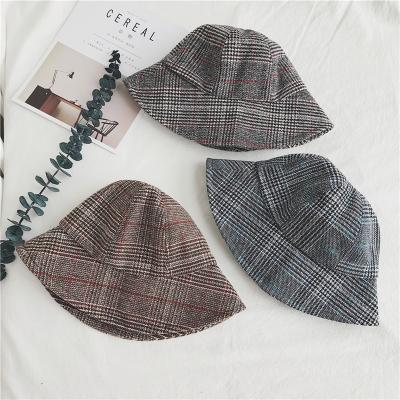 China Custom Made Womens Winter Bucket Hats , Plain Waterproof Bucket Hat for sale