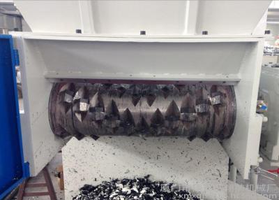 China Single Shaft Waste Plastic Shredding And Recycling Shredder Machine For Sale for sale