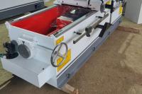 China 300mm-900mm UHP Graphite Electrode with 4.8-6.3 μΩ·m Resistance for Industrial Arc Furnace Melting for sale