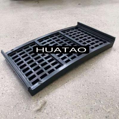 China 50*10mm High-Wear Rubber Screen Panel with Modular Design and Adjustable 10-50mm Holes for Mineral Processing for sale