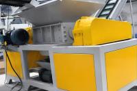 China Double Shaft Shredder with Overload Protection System for sale