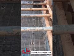Self Cleaning Wire Mesh For Wet Corrosive Materials
