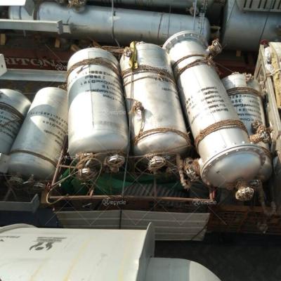 China Batch Model 20-30T Continuous Pyrolysis Plant Raw Material Waste Tyre Rubber Plastic for sale
