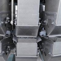 China Multi-Function Vertical Food Snacks Nut Packaging Machine Snacks Food Potato Chips Packing Machine for sale