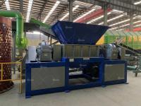 China Multifunctional Waste Material Shredder PET Bottle Plastic Pipe Fast Crusher Machine for sale