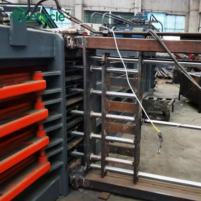 China Easy Operation Customized Plastic Bottle Baler Machine for Waste Paper Bailing Machine for sale
