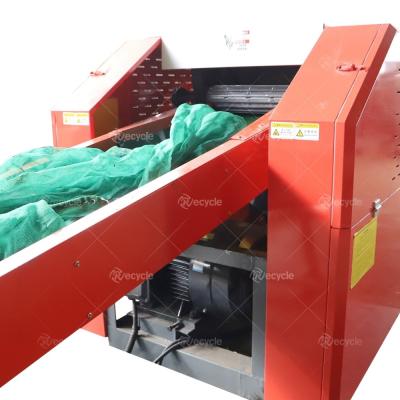 China Customer's Requirement Fishing Net Shredding Machine for Soft Material Fabric Cutting for sale